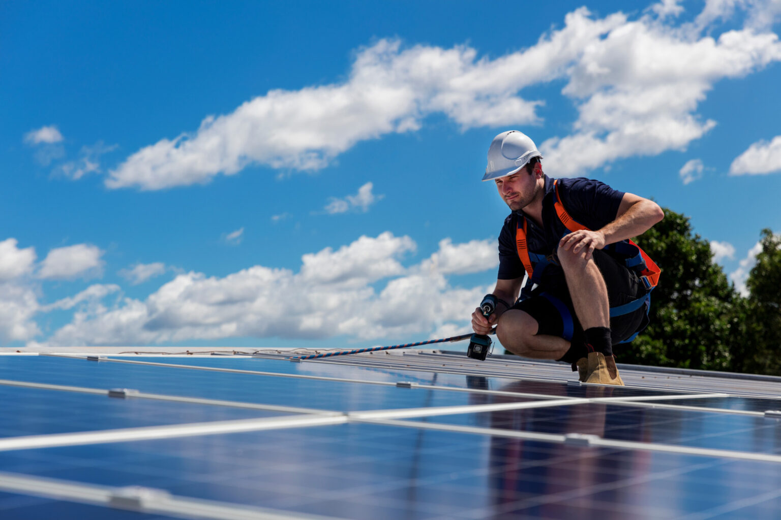 Power Your Mining Rig Using Solar Power - Hashlab Technologies